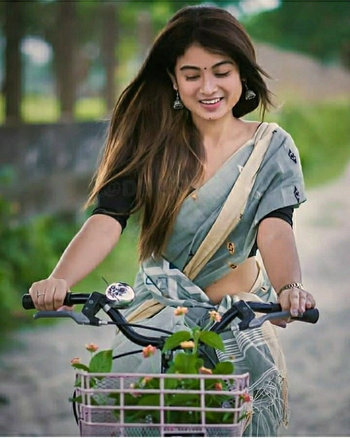 [540] Stunning Ladki Ka Photo Download Collection for 2025