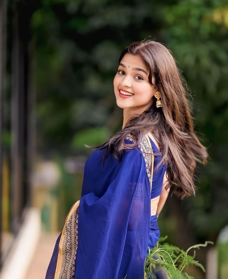 [540] Stunning Ladki Ka Photo Download Collection for 2025